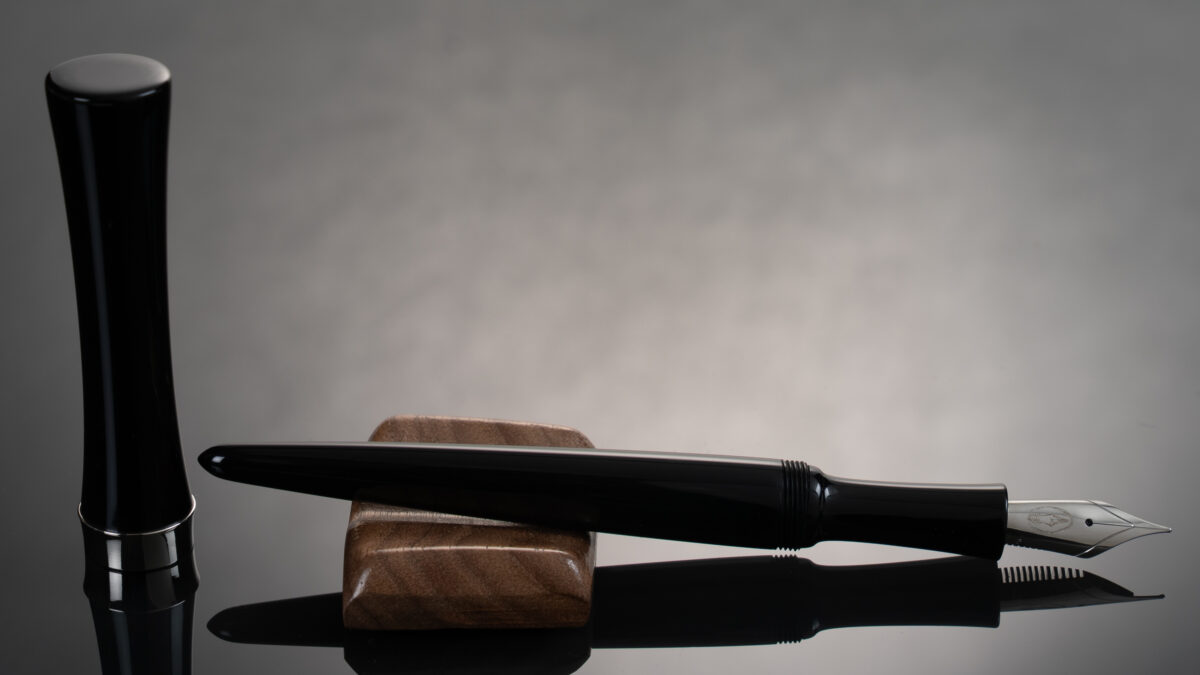 New to the Signature Line! The Elysian! - Edison Pen Co